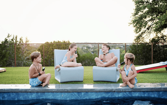 Modern Loop Outdoor Lounge Chair | All-Weather